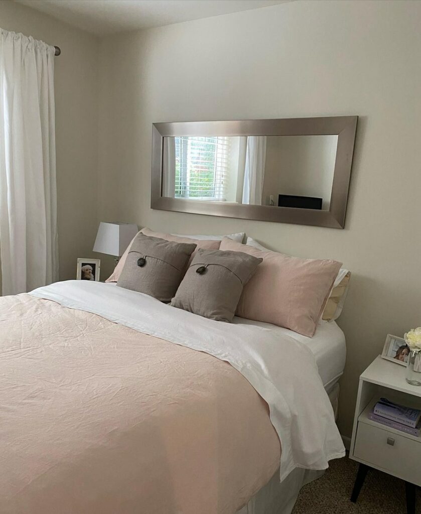 Benjamin Moore Ballet White vs Swiss Coffee: How to Choose