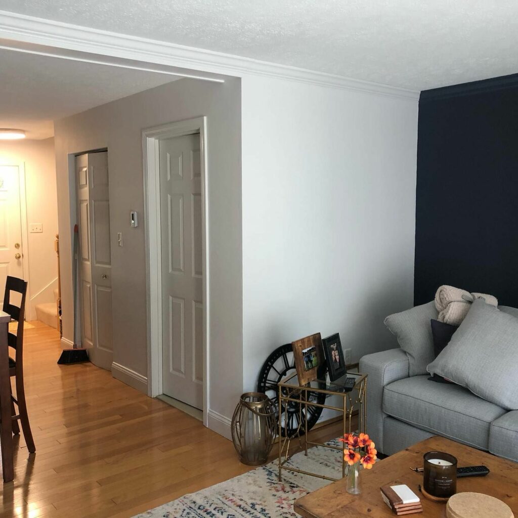 Benjamin Moore Decorators White Cost at Declan Thwaites blog